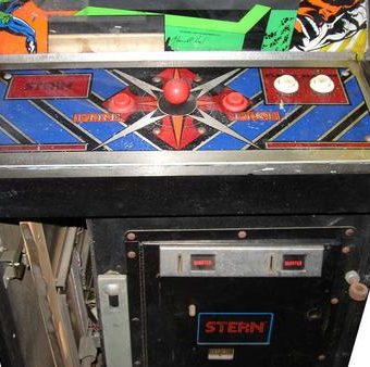 Berzerk Arcade Game | Vintage Arcade Superstore