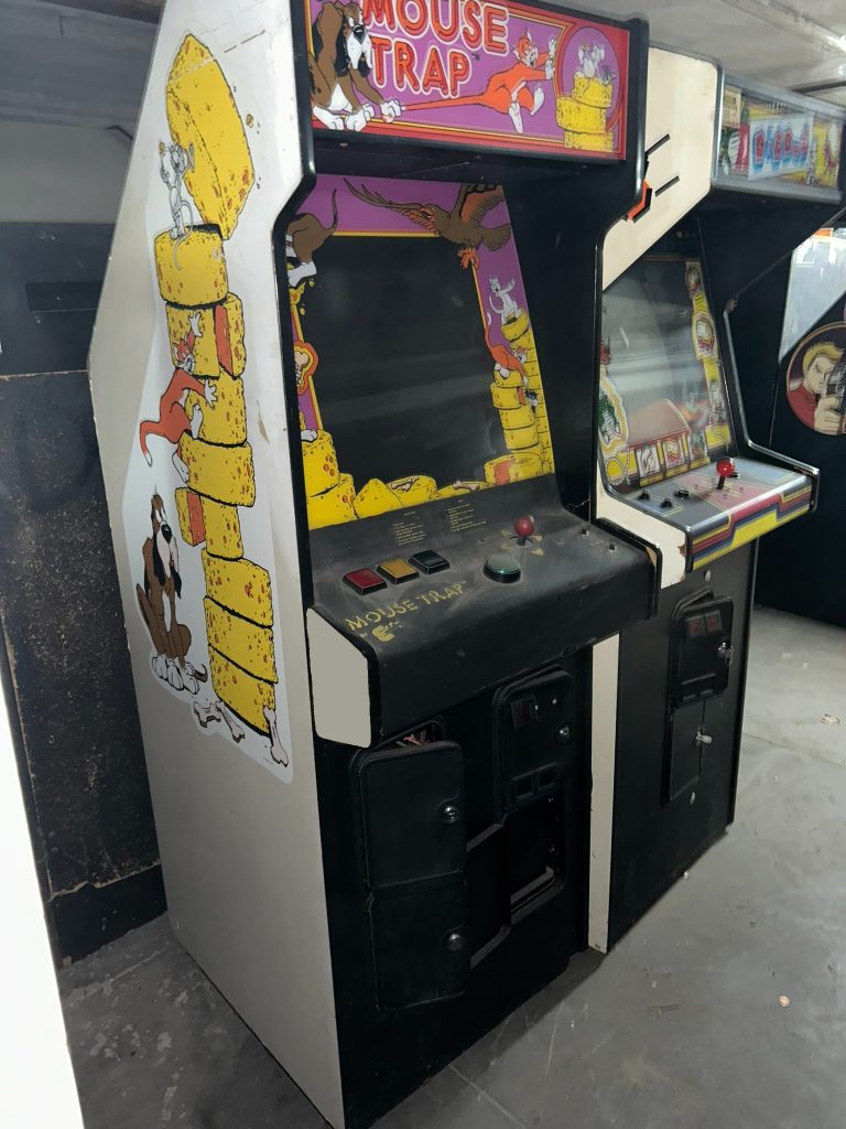 Mousetrap Arcade Game | Vintage Arcade Superstore
